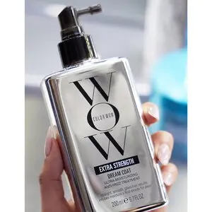 COLOR WOW Dream Coat Extra Strength Anti-frizz Treatment - One-color