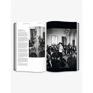 THAMES & HUDSON Dior Catwalk: The Complete Collections Book