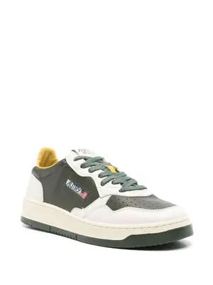 AUTRY Medalist Leather Sneakers