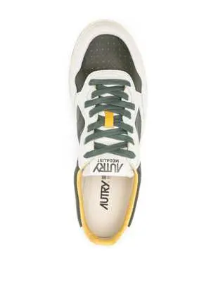 AUTRY Medalist Leather Sneakers