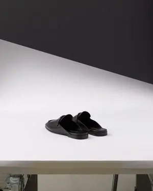 Prada Leather Slipper - Black