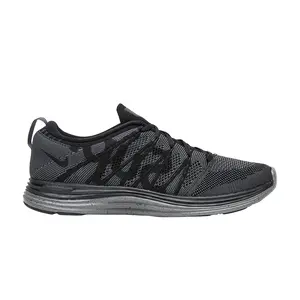 Nike X Supreme Flyknit Sneakers