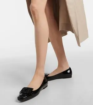 TOD'S Kate Patent Leather Ballerinas - Black