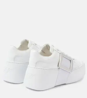 ROGER VIVIER Viv' Skate Leather Sneakers - White