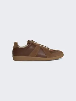 Maison Margiela Contrast Stitching Shoes For Men