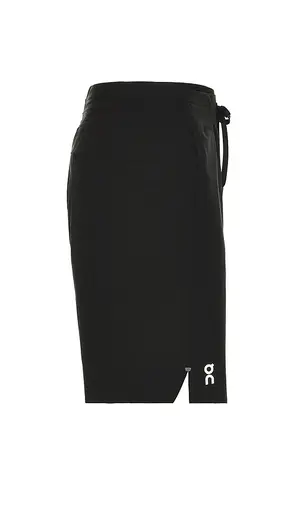 On Hybrid Shorts