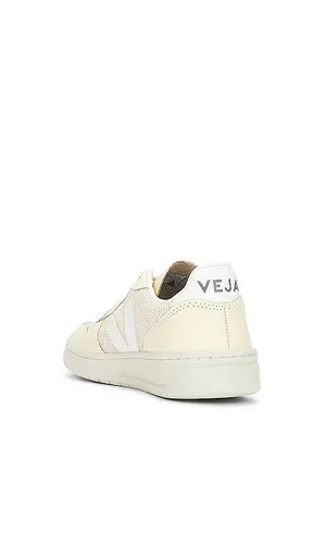 VEJA V-10 Sneaker
