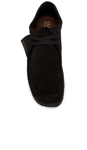 Clarks Wallabee Suede Lace-up Shoes - Black