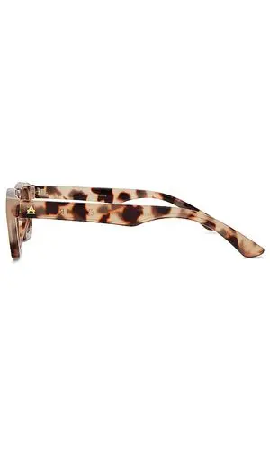 AIRE Sculptor Sunglasses - Brown