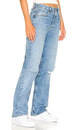 GRLFRND Bella Low Rise Boyfriend Jeans In Light Wash
