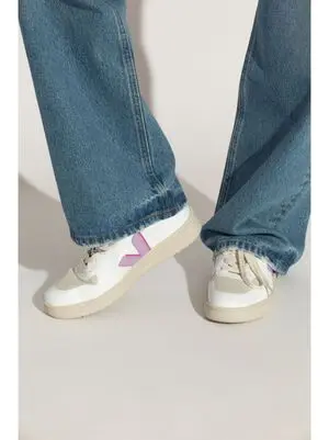 VEJA V-10 Sneakers - White