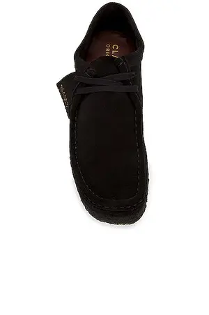 Clarks Wallabee Suede Moc Toe Shoes - Black Suede