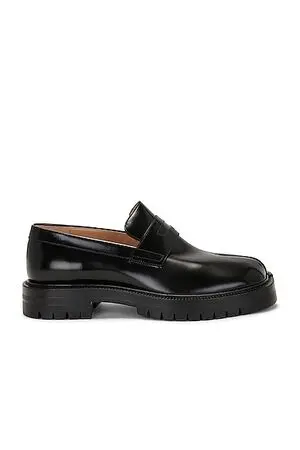 MAISON MARGIELA Tabi County Loafer