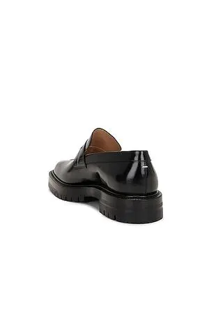 MAISON MARGIELA Tabi County Loafer