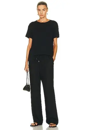 Eterne Short Sleeve Boyfriend Tee - Black