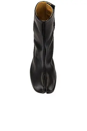 MAISON MARGIELA Tabi Ankle Boots - Black