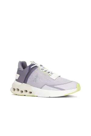 On Cloudnova Flux Sneaker