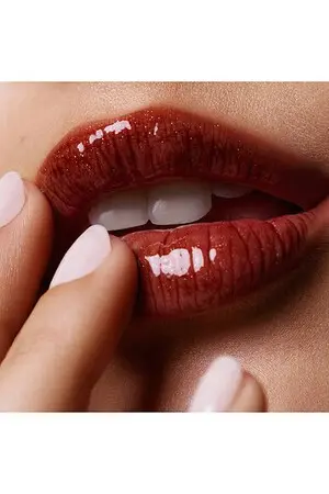 U BEAUTY The Plasma Lip Compound Tinted