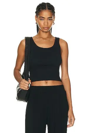 Eterne Ribbed Cropped Scoop Neck Tank Top