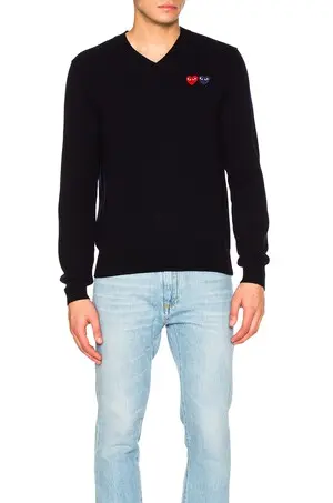 Play Comme Des Garcon V-neck Double Emblem Sweater
