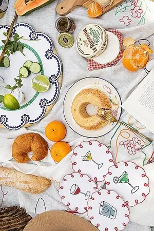 MISETTE Linen Embroidered Tablecloth
