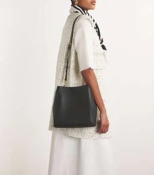 Tory Burch Small Leather Mcgraw Bucket Bag - Black
