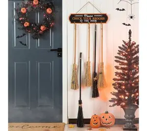 GLITZHOME 42'h Halloween Wooden Brooms Parking Orch Decor - One-color