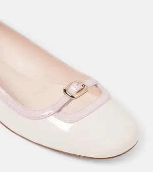 ROGER VIVIER Choc B Mini Leather Ballet Flats