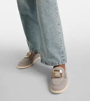 ROGER VIVIER Viv' Rangers Leather Loafers - Grey