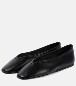 Le Monde Beryl Leather Ballet Flats - Black