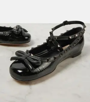 Valentino Garavani Rockstud Ballet Flats