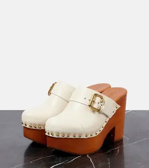 Chloé Jeannette Studded Leather Clogs