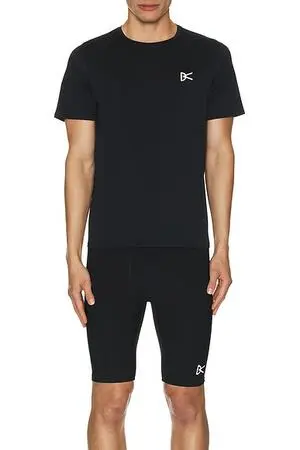 DISTRICT VISION Lightweight Performance T-shirt