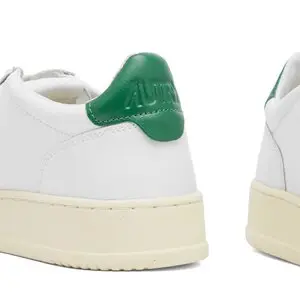 AUTRY 01 Low Leather Sneaker - White/green
