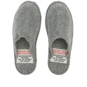 PUEBCO Small Slipper