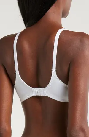 LIBERARE Everyday Easy-on Wireless Front Close Adaptive Bra - White