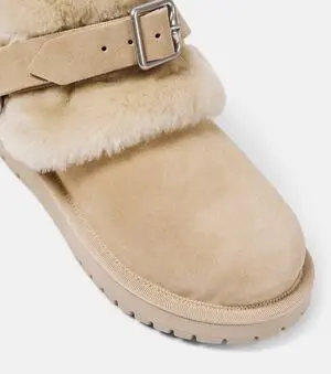 Burberry Shearling-trimmed Suede Ankle Boots - Green