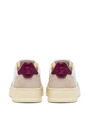 AUTRY Medalist Low Sneakers - White