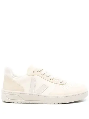 VEJA V-10 Sneakers - Neutrals