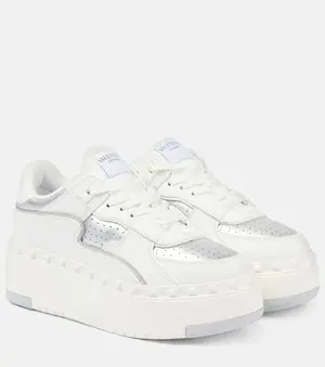 Valentino Garavani Freedots Xl Leather Platform Sneakers - White