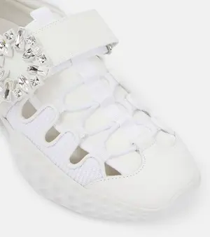 ROGER VIVIER Viv' Run Light Trekky Sneakers - White