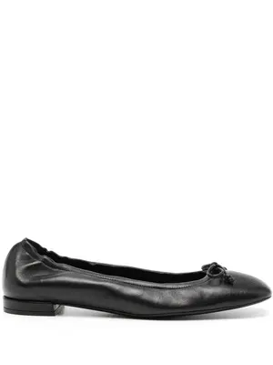 STUART WEITZMAN 15mm Bria Leather Shoes