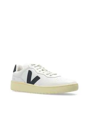 VEJA V-90 Sneakers - White