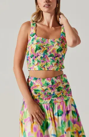 Astr The Label Abstract Print Crop Top