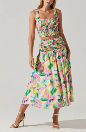Astr The Label Abstract Print Crop Top
