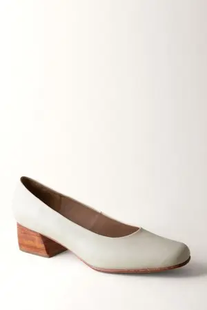 HUMA BLANCO Luisa Pump - Bone