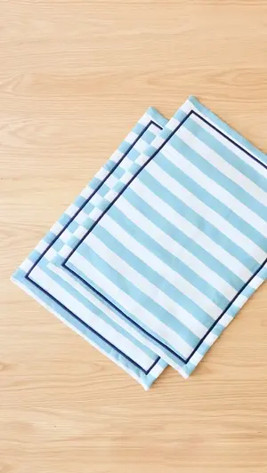 La DoubleJ Placemat Set Of 2 - Blue
