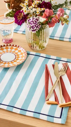 La DoubleJ Placemat Set Of 2 - Blue