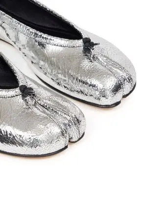 MAISON MARGIELA Tone Calf Leather Tabi Ballet Flats - Silver