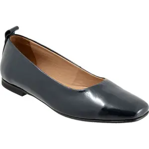 Bueno Square Toe Flats For Women